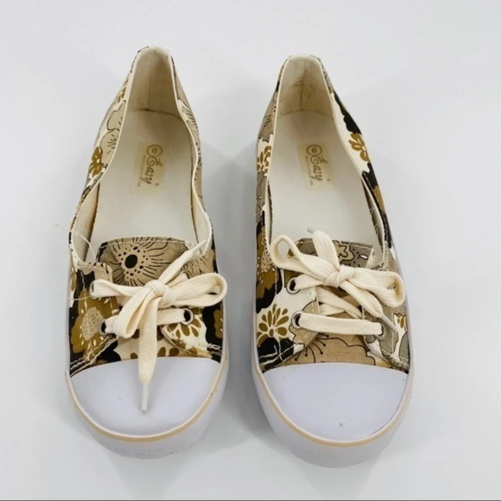 Private Label | Shoes | Canvas Floral Print Tie Up Sneakers | Poshmark